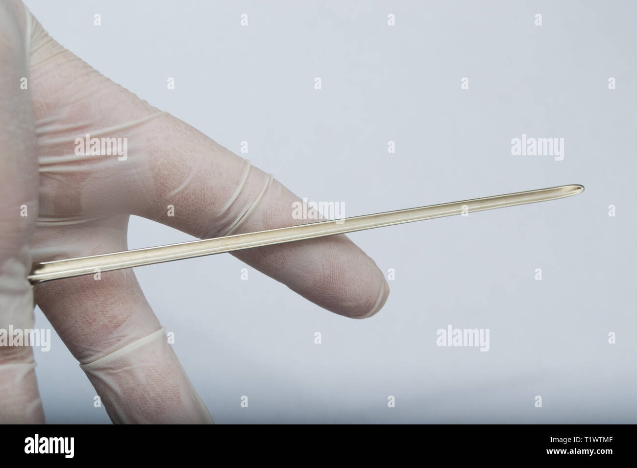 Cannulated hi-res stock photography and images - Alamy