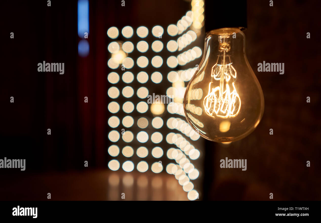 Incandescent bulb hi-res stock photography and images - Alamy