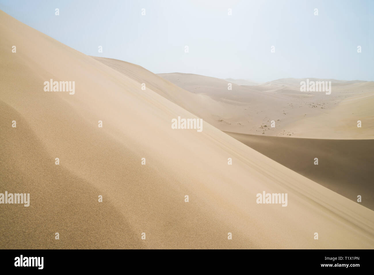 Sand dunes landscape and waves of sand in the Gobi Desert in China ...