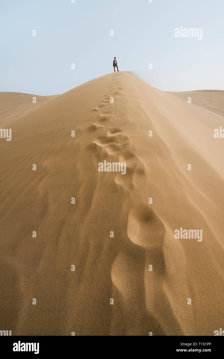 Gobi Desert, China - 08 07 2016 : Hike in the Gobi desert. Sand dunes ...