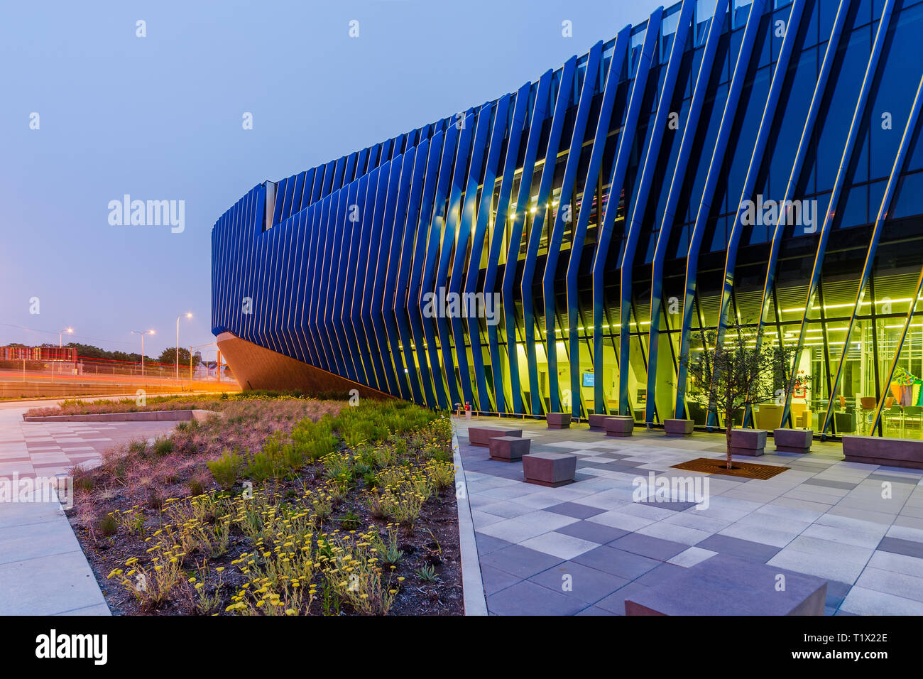 Exterior of El Centro location of Northeastern Illinois University ...