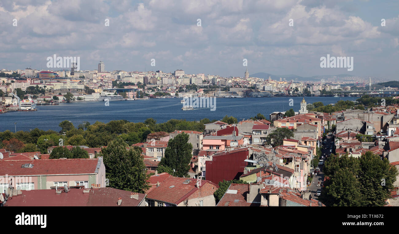 Altin boynuz or halic hi-res stock photography and images - Alamy