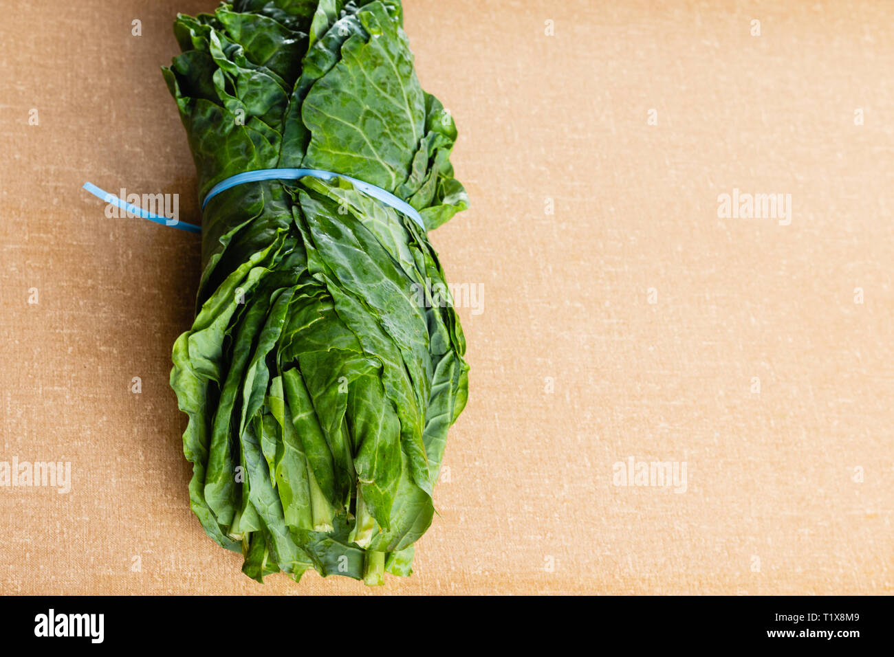 Dark green leafy vegetables hi-res stock photography and images - Alamy