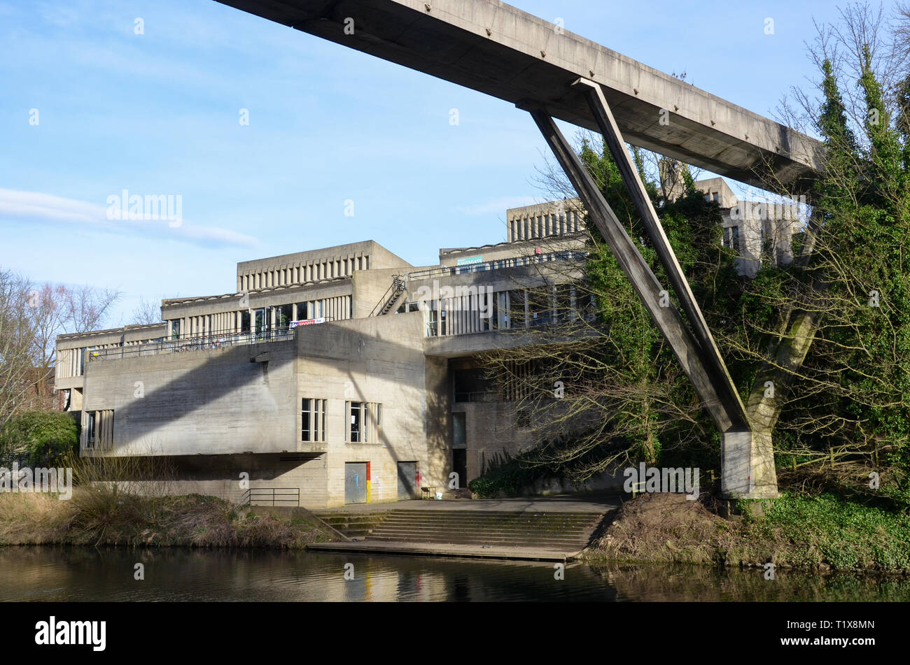 Dunelm House (Durham Students' Union) and Kingsgate Bridge, Durham ...