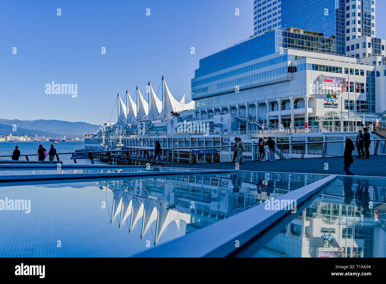 Canada place convention center hi-res stock photography and images - Alamy