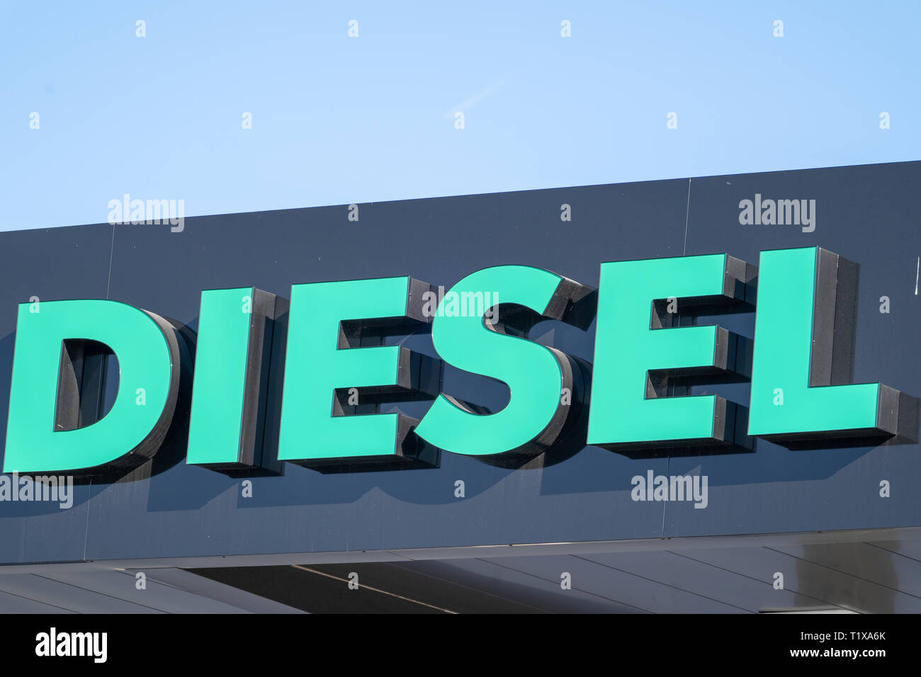 Gas pump sign vector hi-res stock photography and images - Alamy