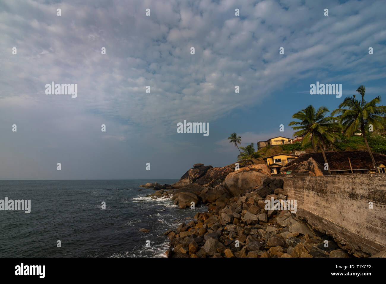 Mumbai Monsoon Gateway High Resolution Stock Photography and Images - Alamy