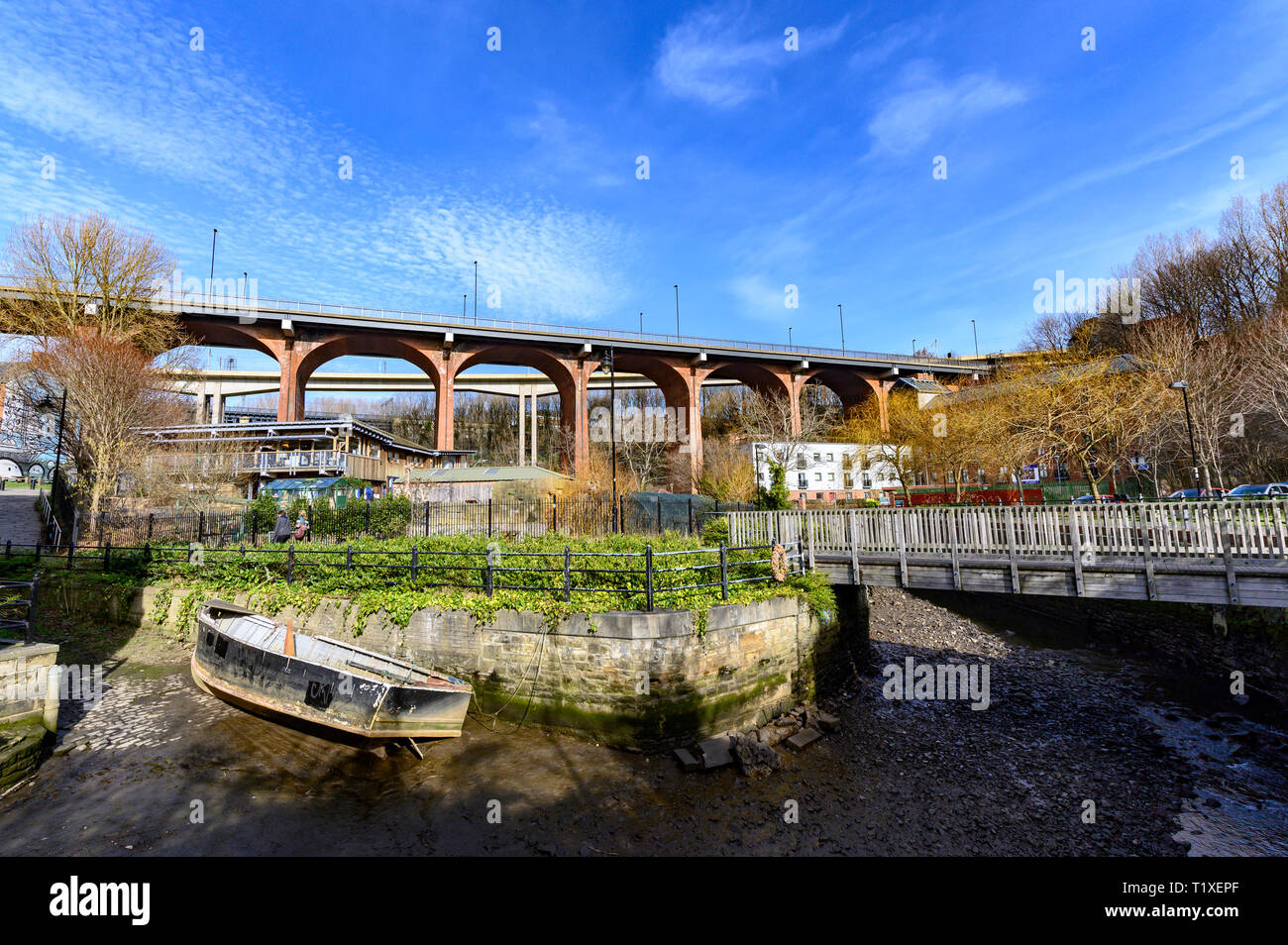 Newcastle upon tyne viaduct hi-res stock photography and images - Alamy