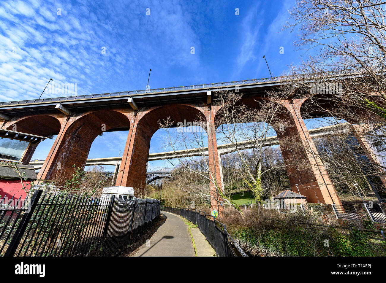 Byker metro bridge hi-res stock photography and images - Alamy