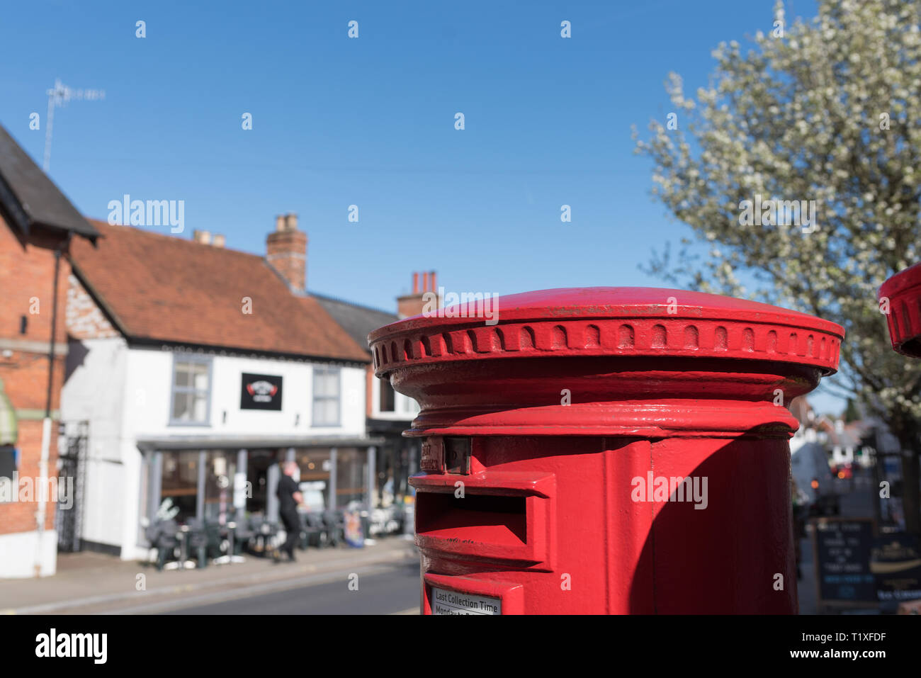 Post box in Lyndhurst uk historic close up Hampshire Stock Photo - Alamy