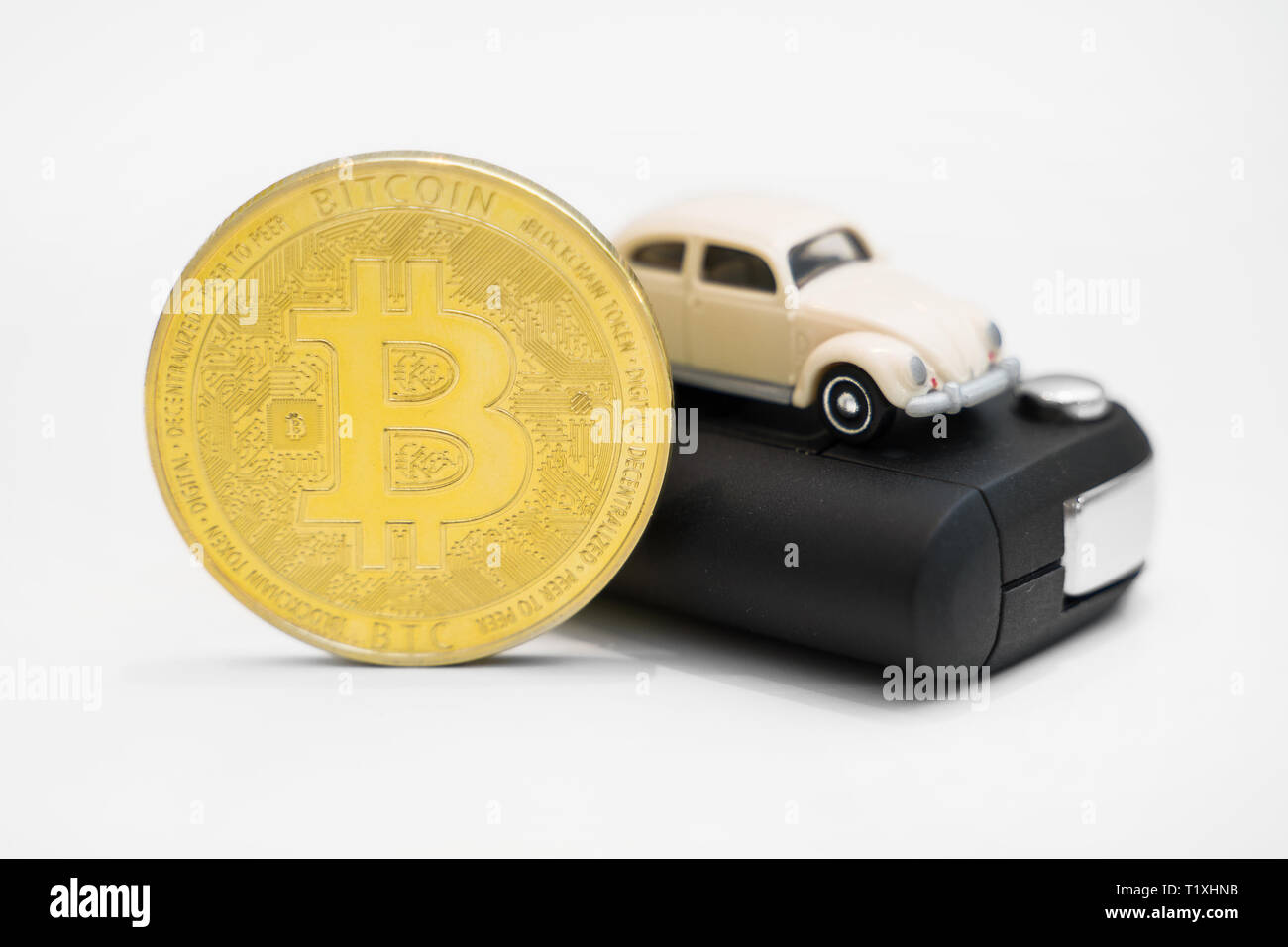 Physical key hi-res stock photography and images - Alamy