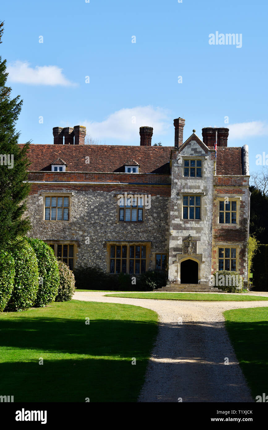 Outdoor educational centre hi-res stock photography and images - Alamy