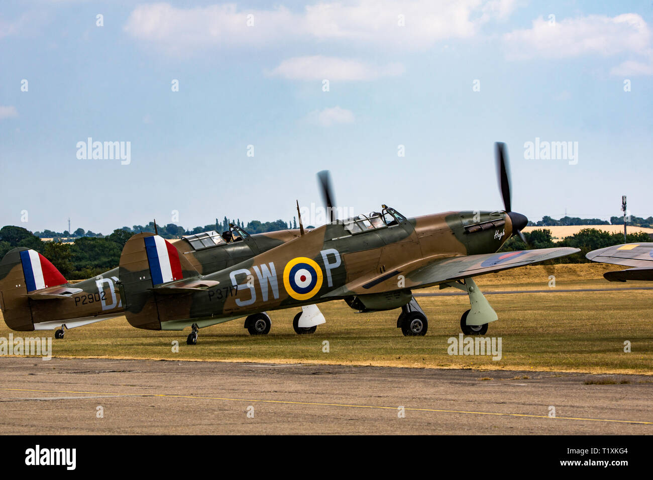 Hawker hurricane flying colour hi-res stock photography and images - Alamy