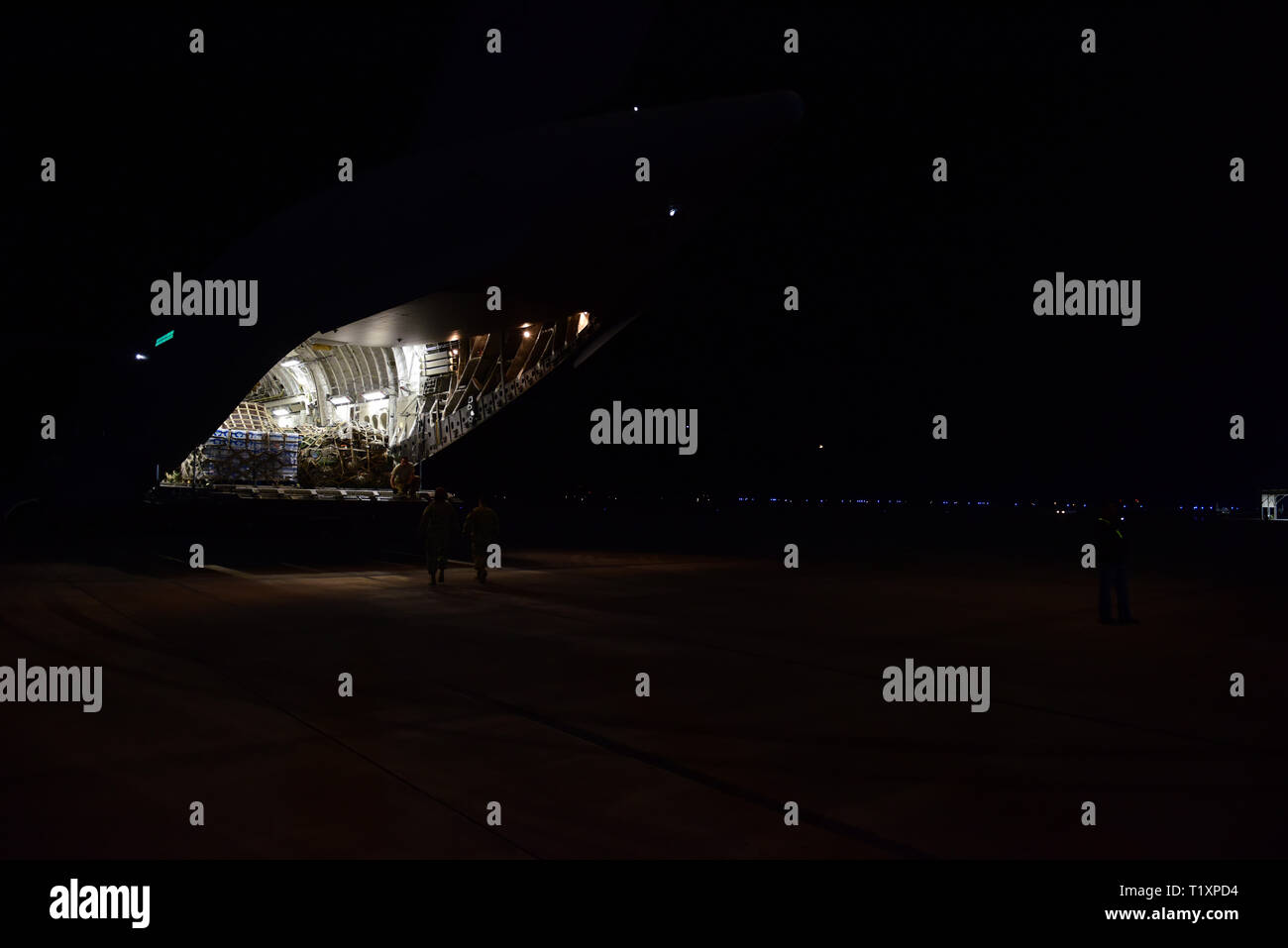 66th military police company hi-res stock photography and images - Alamy