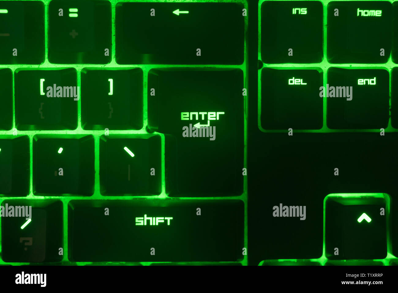 Technology gaming hi-res stock photography and images - Alamy