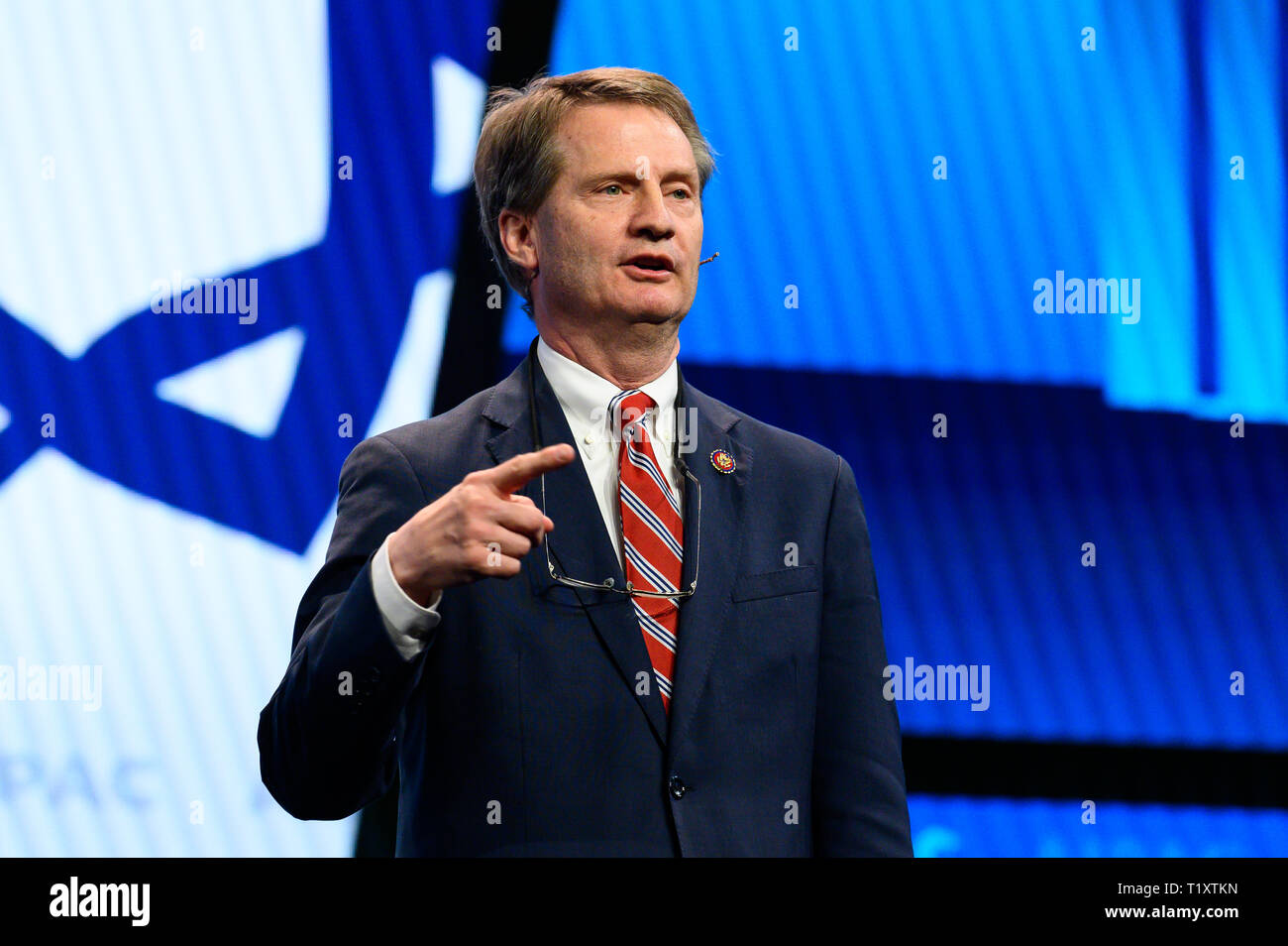 Tim burchett hi-res stock photography and images - Alamy