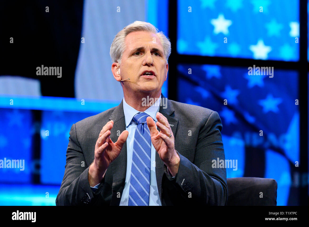 Representative kevin mccarthy committee hi-res stock photography and ...
