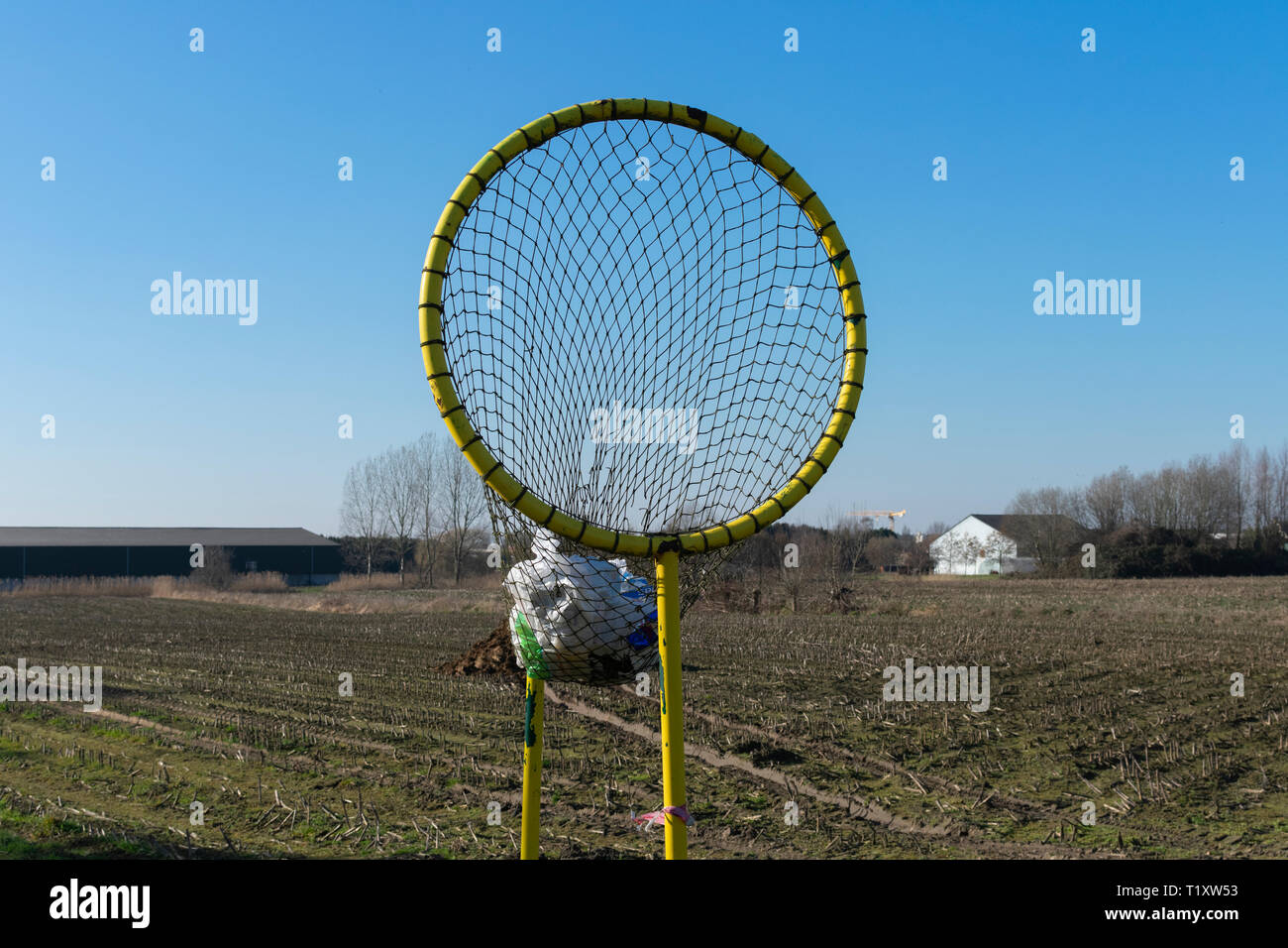 Overflowing recycling waste bins hi-res stock photography and images ...