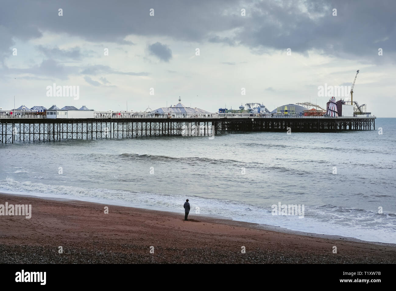 Brighton pier landscape hi-res stock photography and images - Alamy