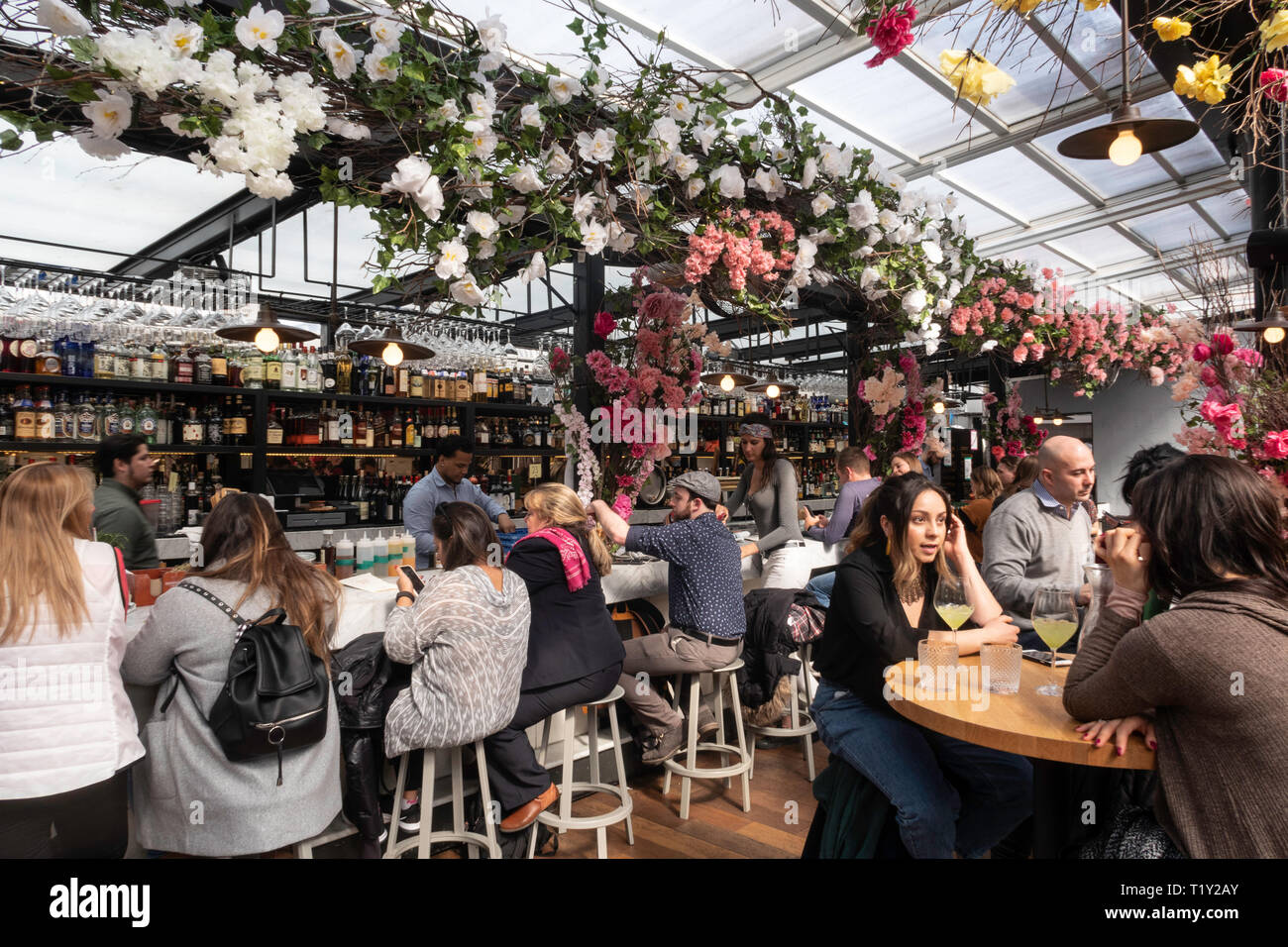 Serra Fiorita is an Italian Countryside Restaurant on the Roof of ...