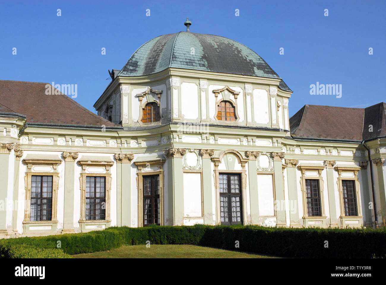 Savoyai kastely hi-res stock photography and images - Alamy