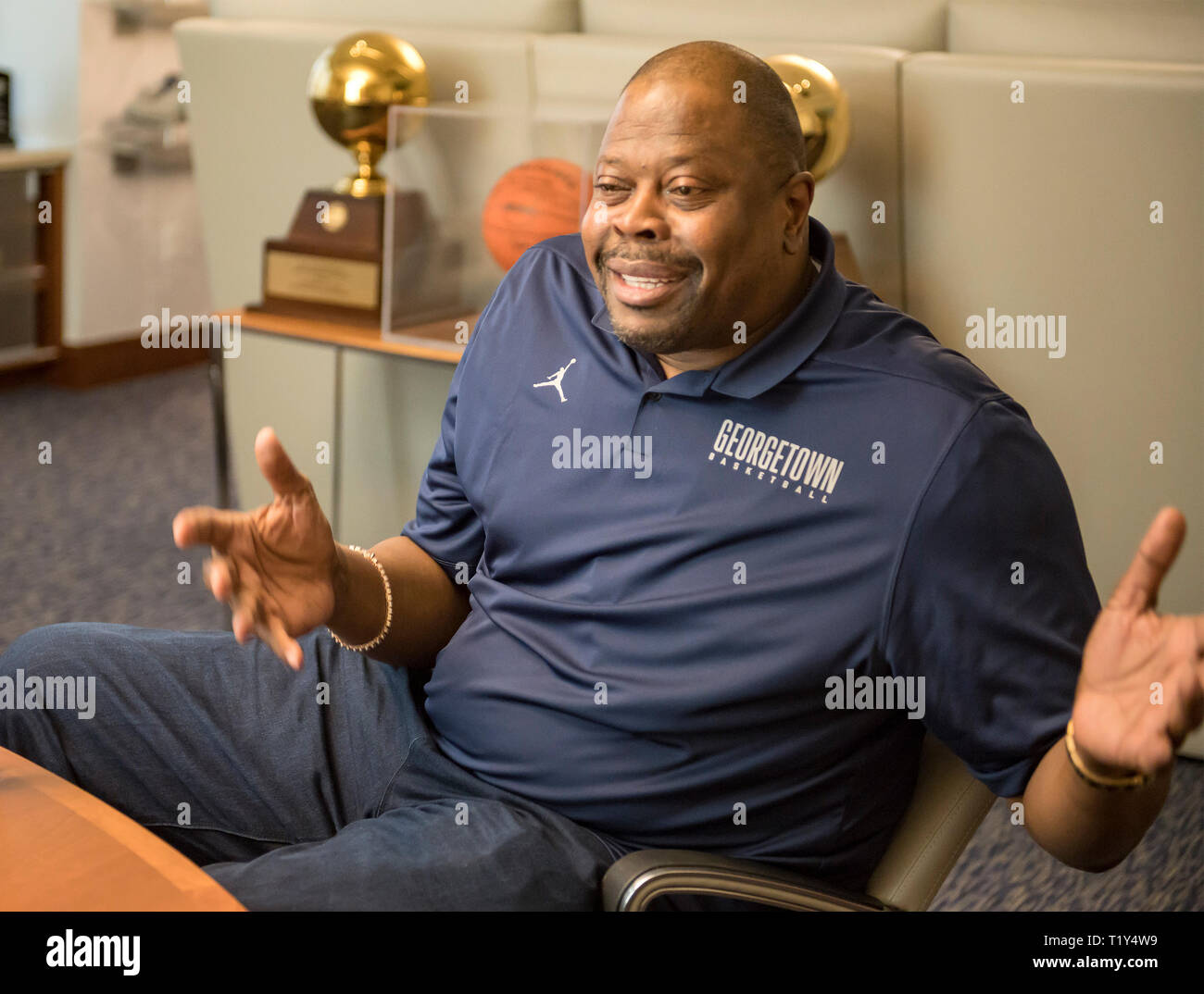 Patrick ewing georgetown hi-res stock photography and images - Alamy