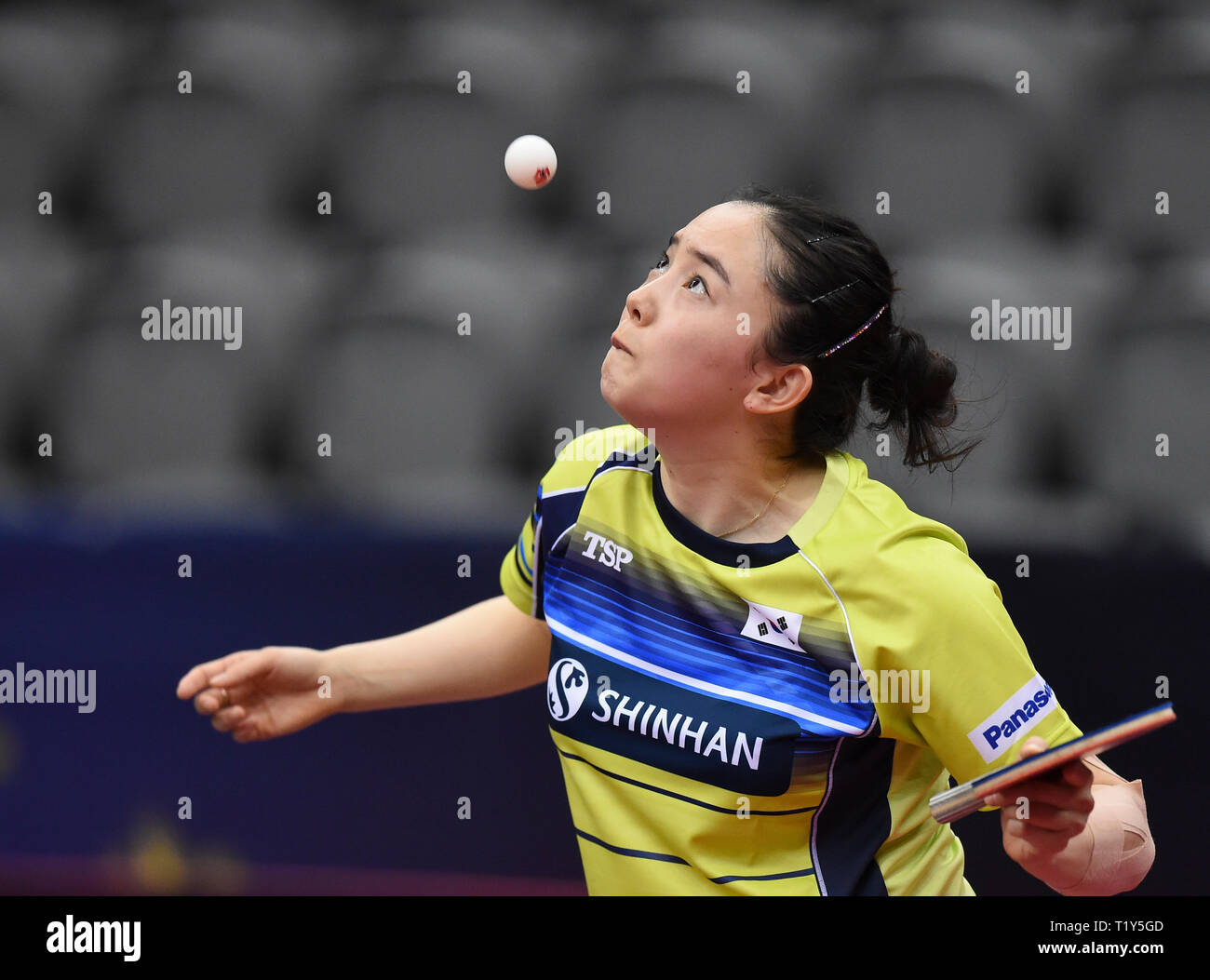 Doha. 28th Mar, 2019. South Korea's Jeon Jihee serves during the women ...