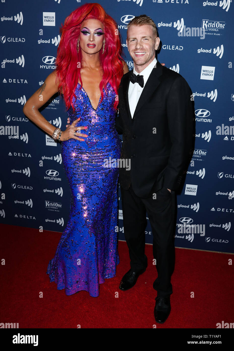 BEVERLY HILLS, LOS ANGELES, CALIFORNIA, USA - MARCH 28: Rhea Litre and ...