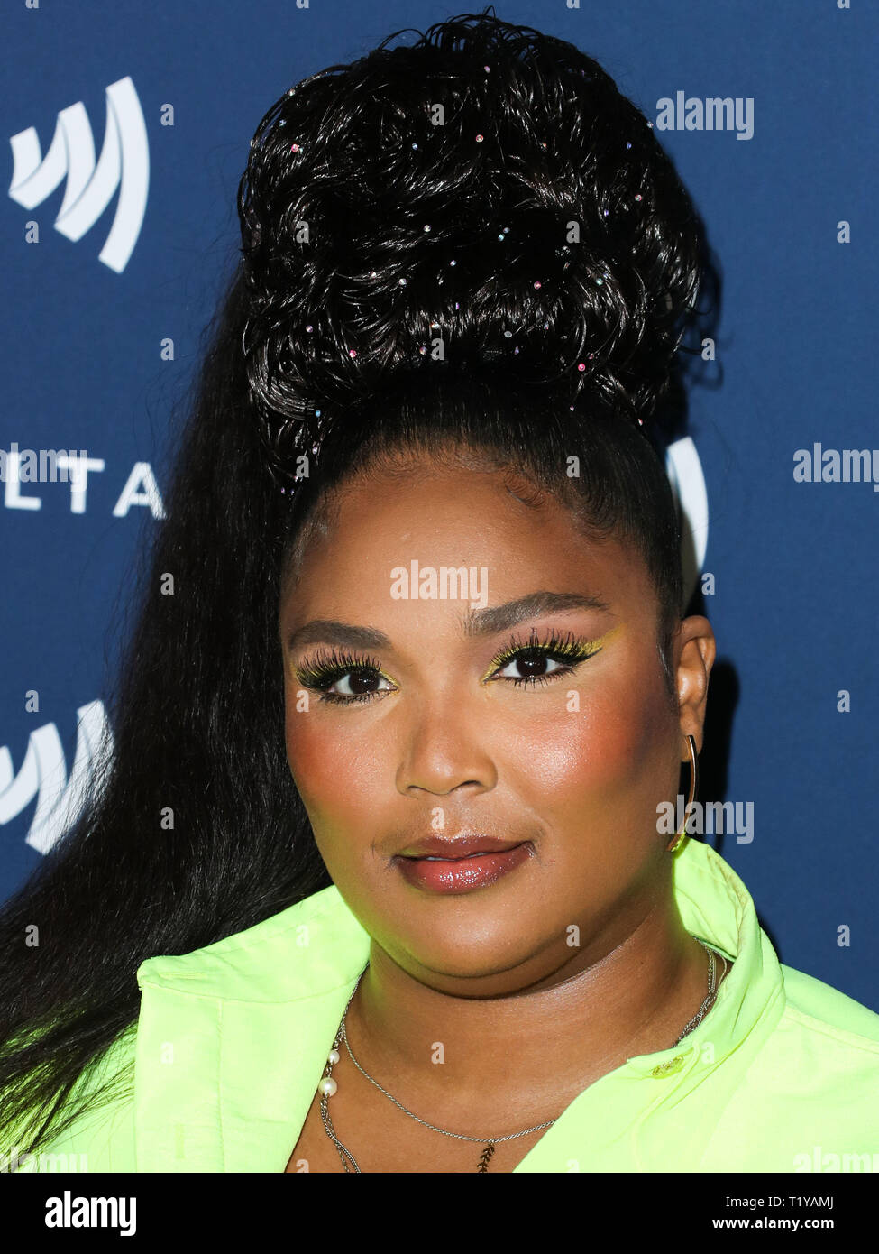 BEVERLY HILLS, LOS ANGELES, CALIFORNIA, USA - MARCH 28: Lizzo (Melissa ...