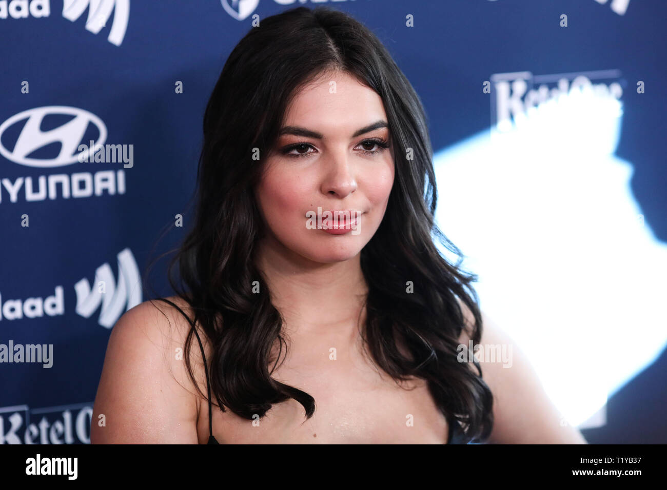 BEVERLY HILLS, LOS ANGELES, CALIFORNIA, USA - MARCH 28: Isabella Gomez ...