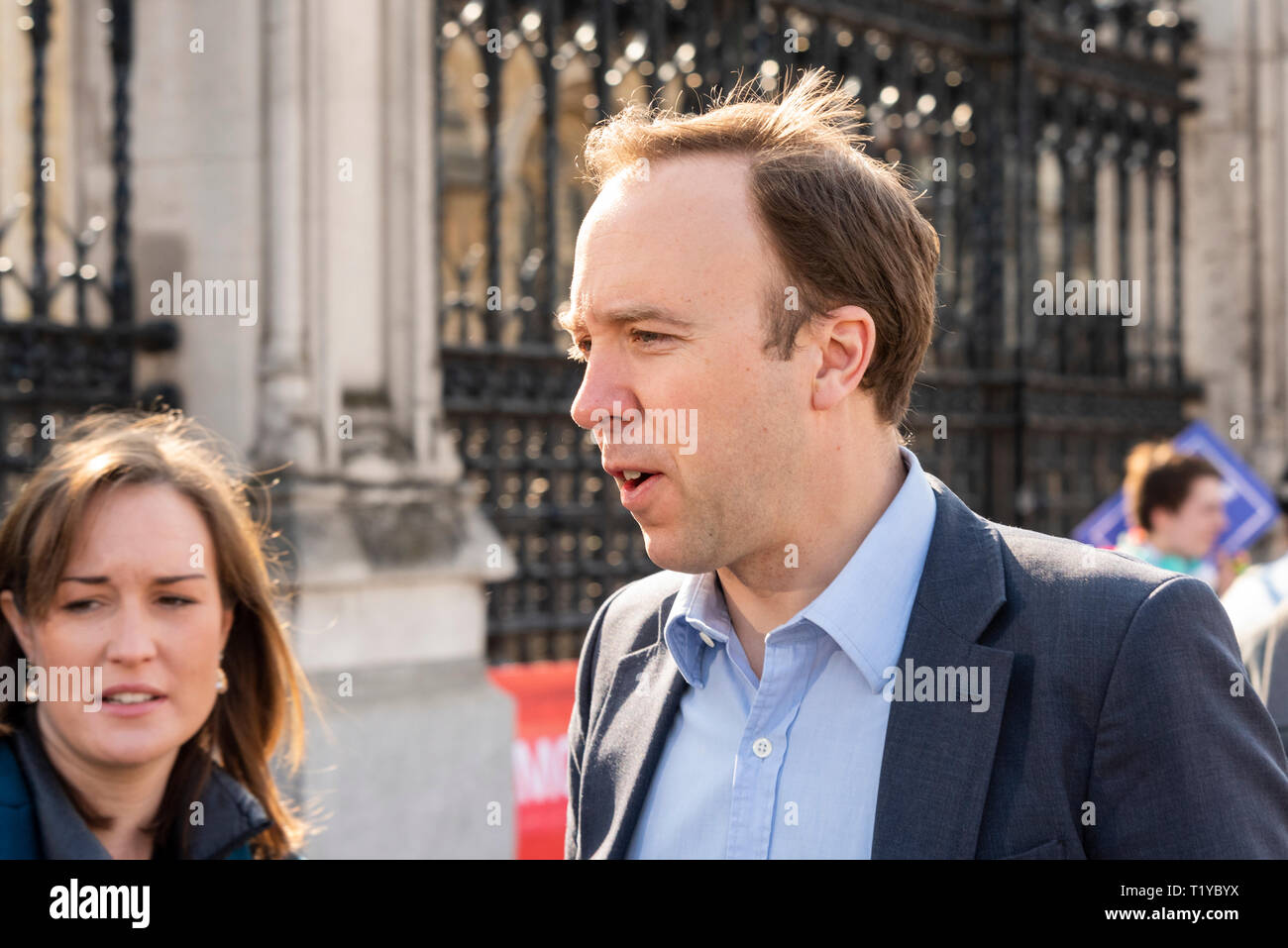 Matt hancock mp hi-res stock photography and images - Alamy