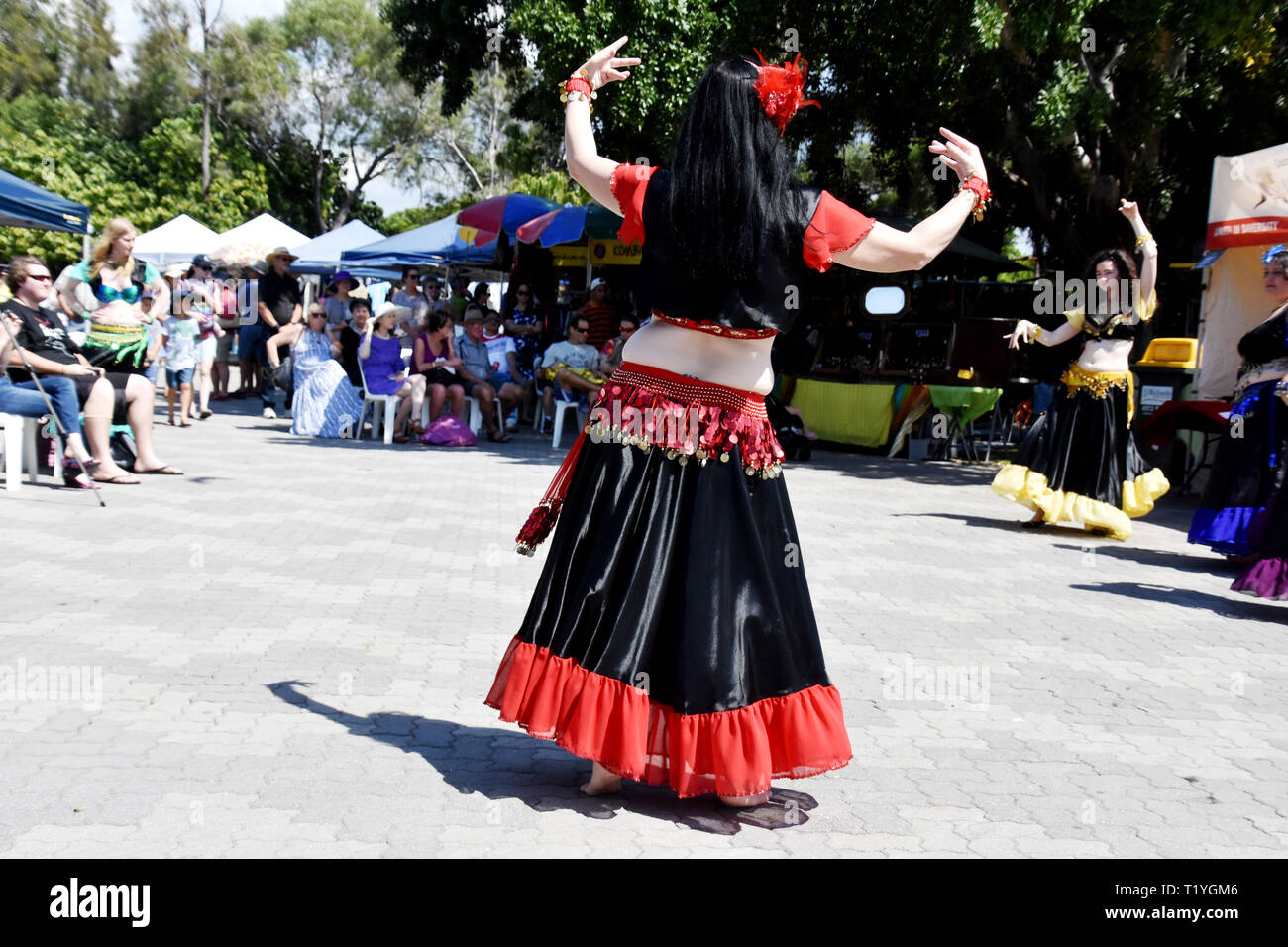 Women dancing in front of audience hi-res stock photography and images ...