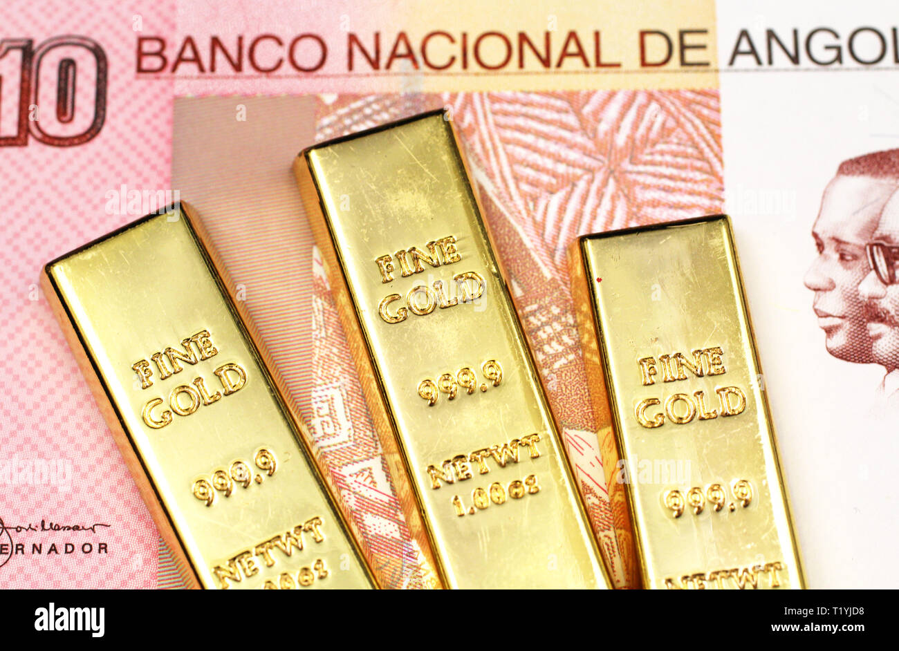 Angolan Coin High Resolution Stock Photography and Images - Alamy