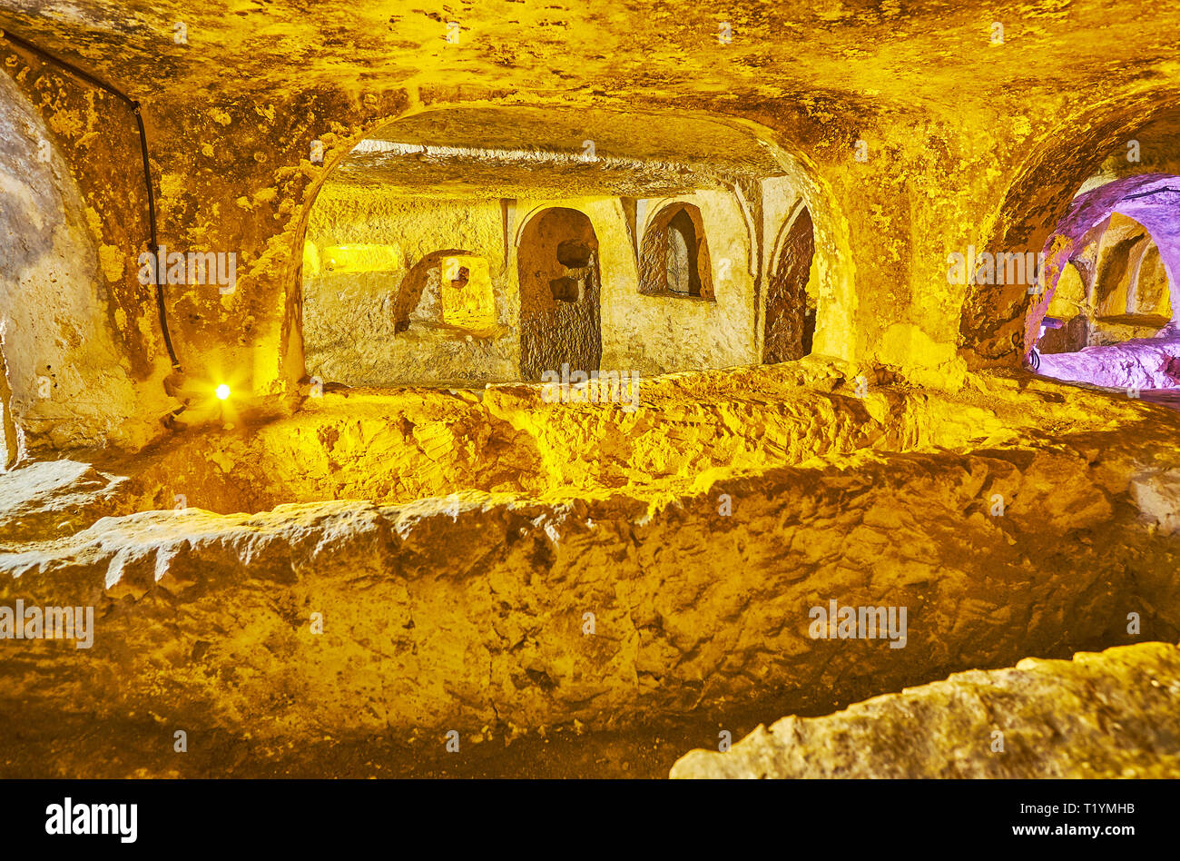 Burial chamber catacomb hi-res stock photography and images - Alamy