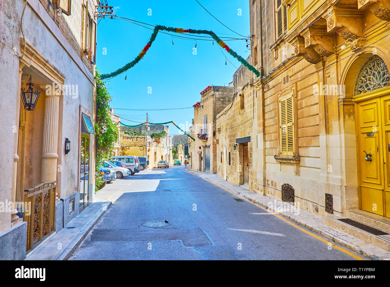 Il knisja hi-res stock photography and images - Alamy