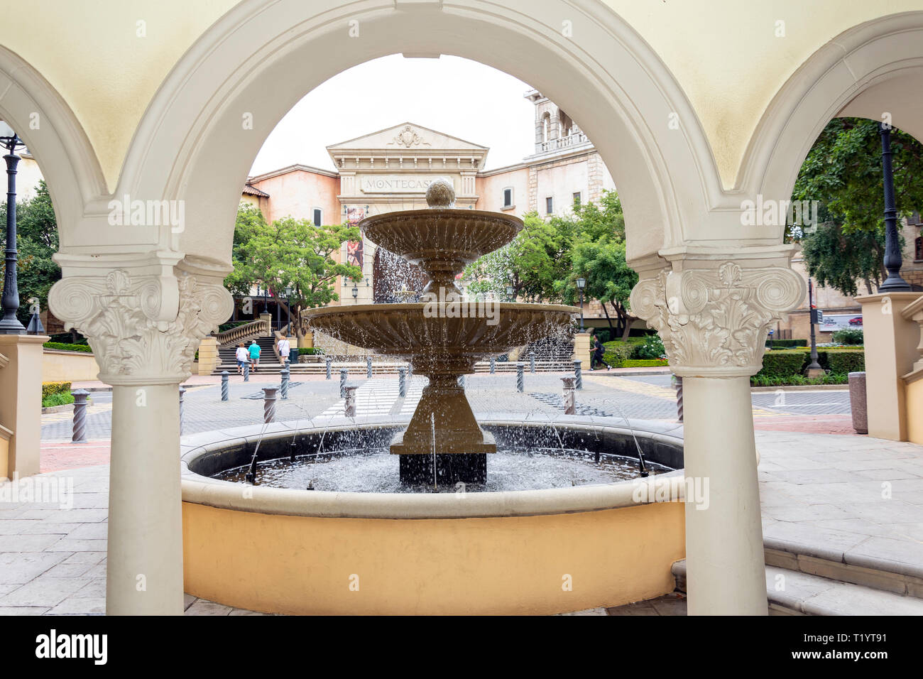 Sandton city fountain hi-res stock photography and images - Alamy