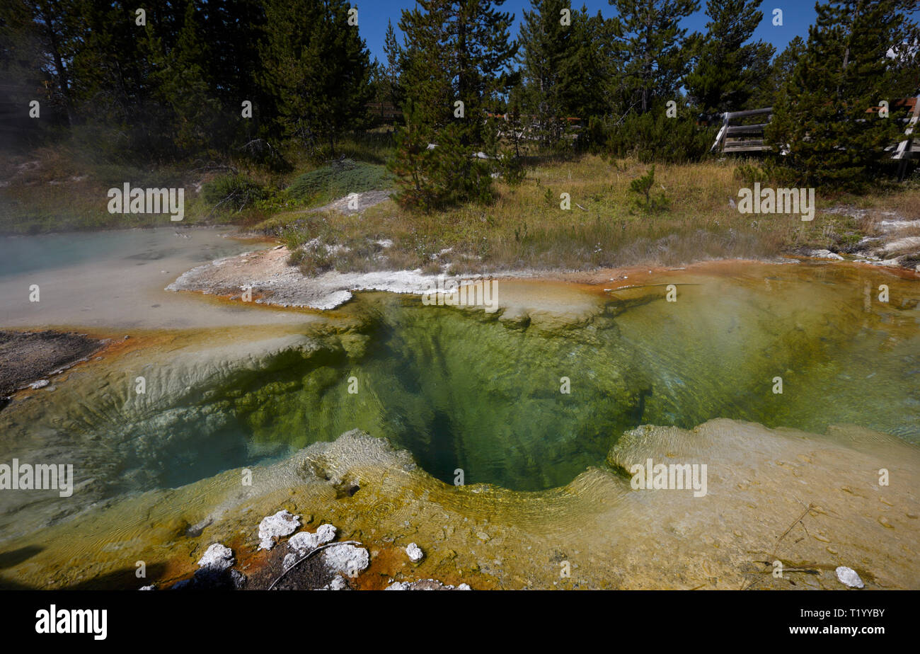 Hot water basin hi-res stock photography and images - Alamy