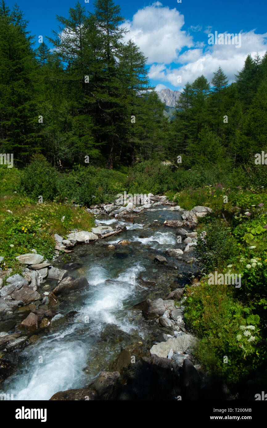Arpy lake. Valdigne. Valle d'Aosta. Italian alps Stock Photo - Alamy
