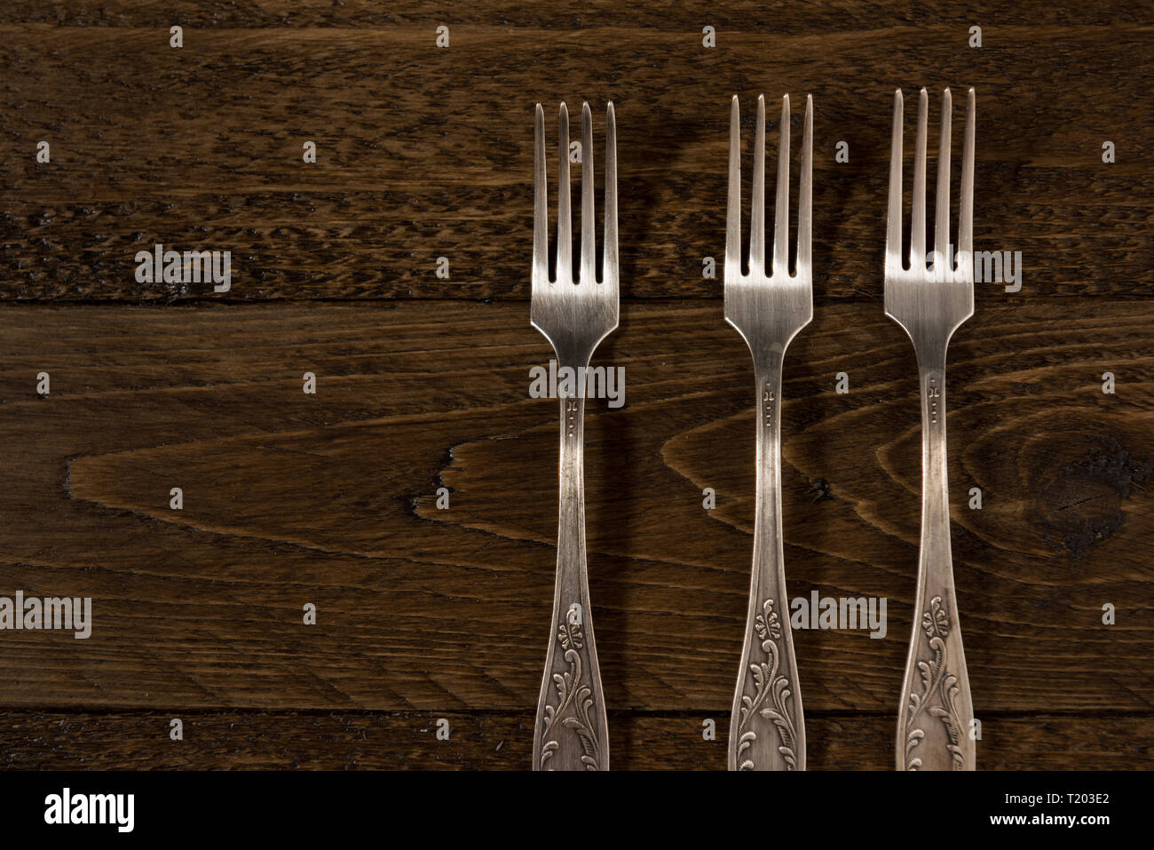 Dinner table from above three hi-res stock photography and images - Alamy