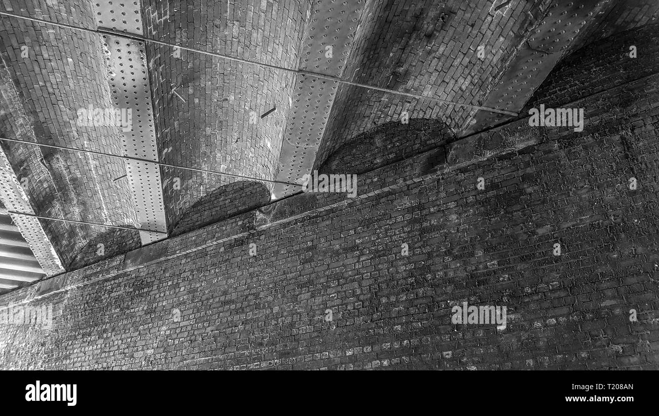 Disused railway under bridge hi-res stock photography and images - Alamy