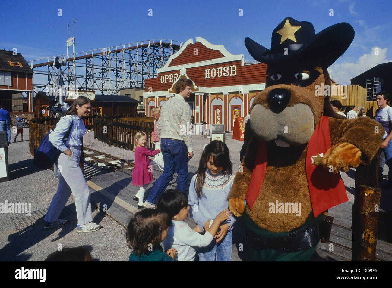 Frontier Fred, the popular 'deputy dog' mascot with customers at ...