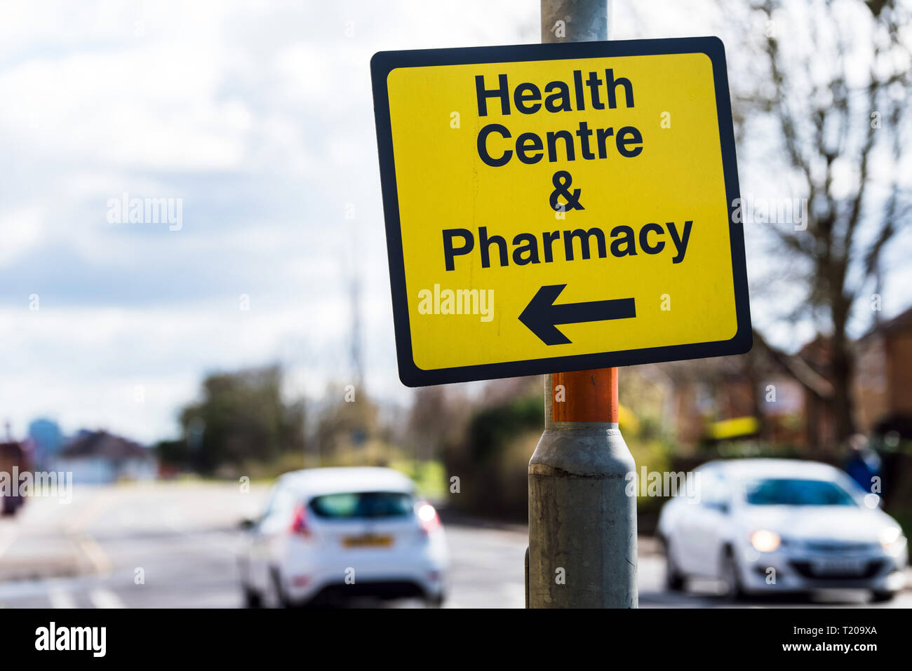 Health road sign directional sign sign hi-res stock photography and ...
