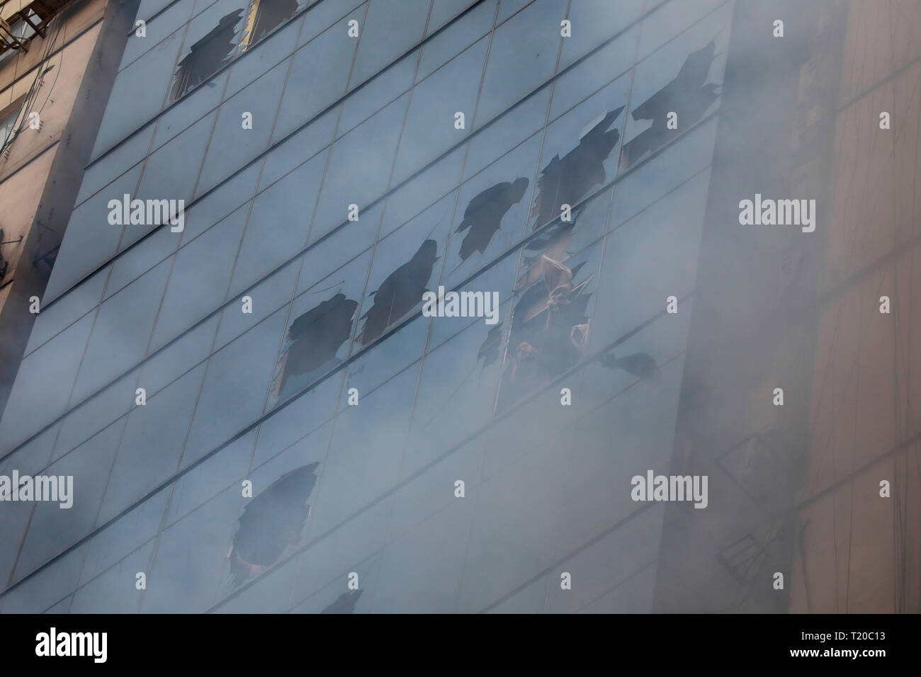 People trapped in tower fire hi-res stock photography and images - Alamy