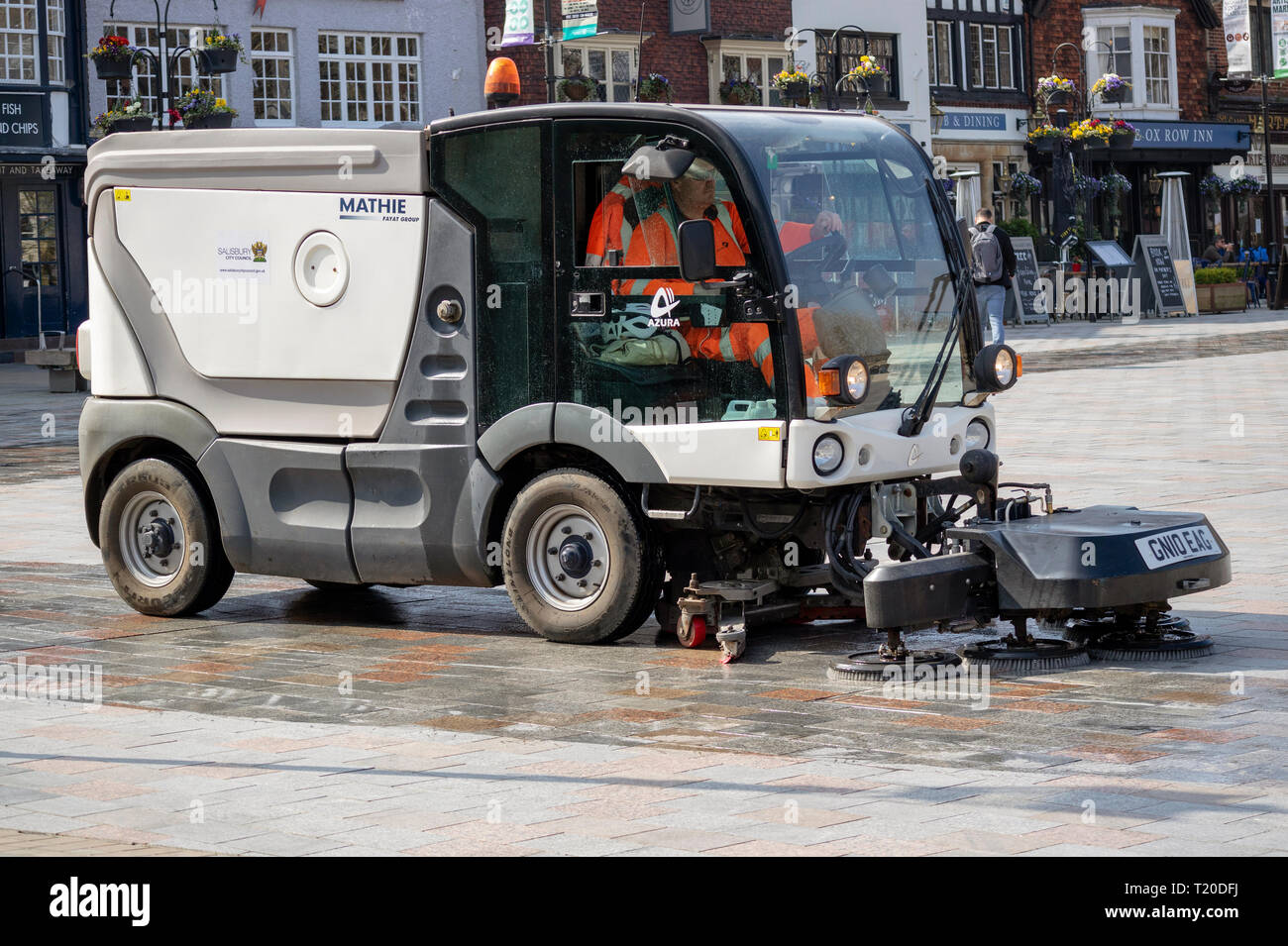 Compact street sweeper hi-res stock photography and images - Alamy