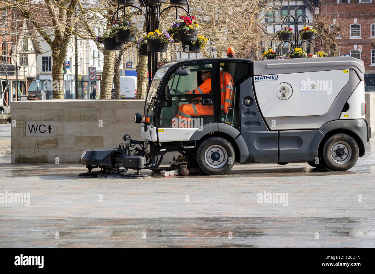 Compact street sweeper hi-res stock photography and images - Alamy