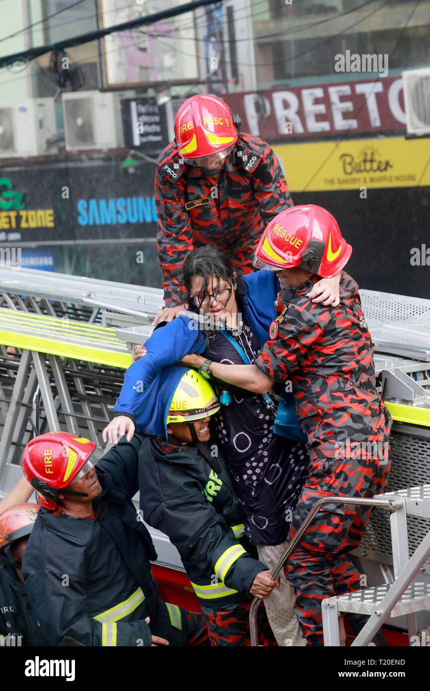 Fr tower fire dhaka hi-res stock photography and images - Alamy