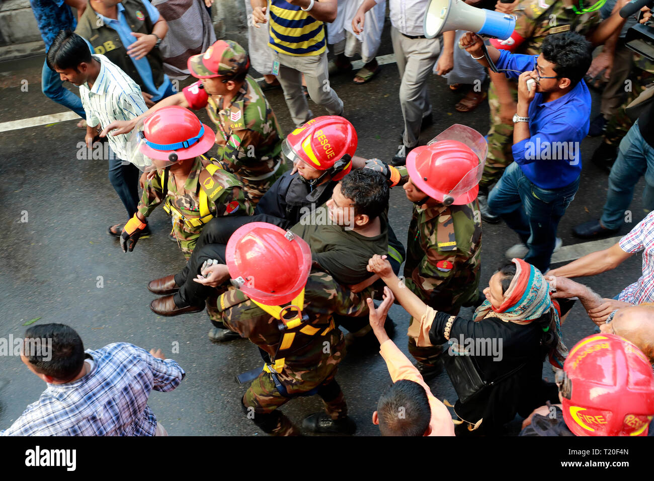 Banani fire hi-res stock photography and images - Alamy