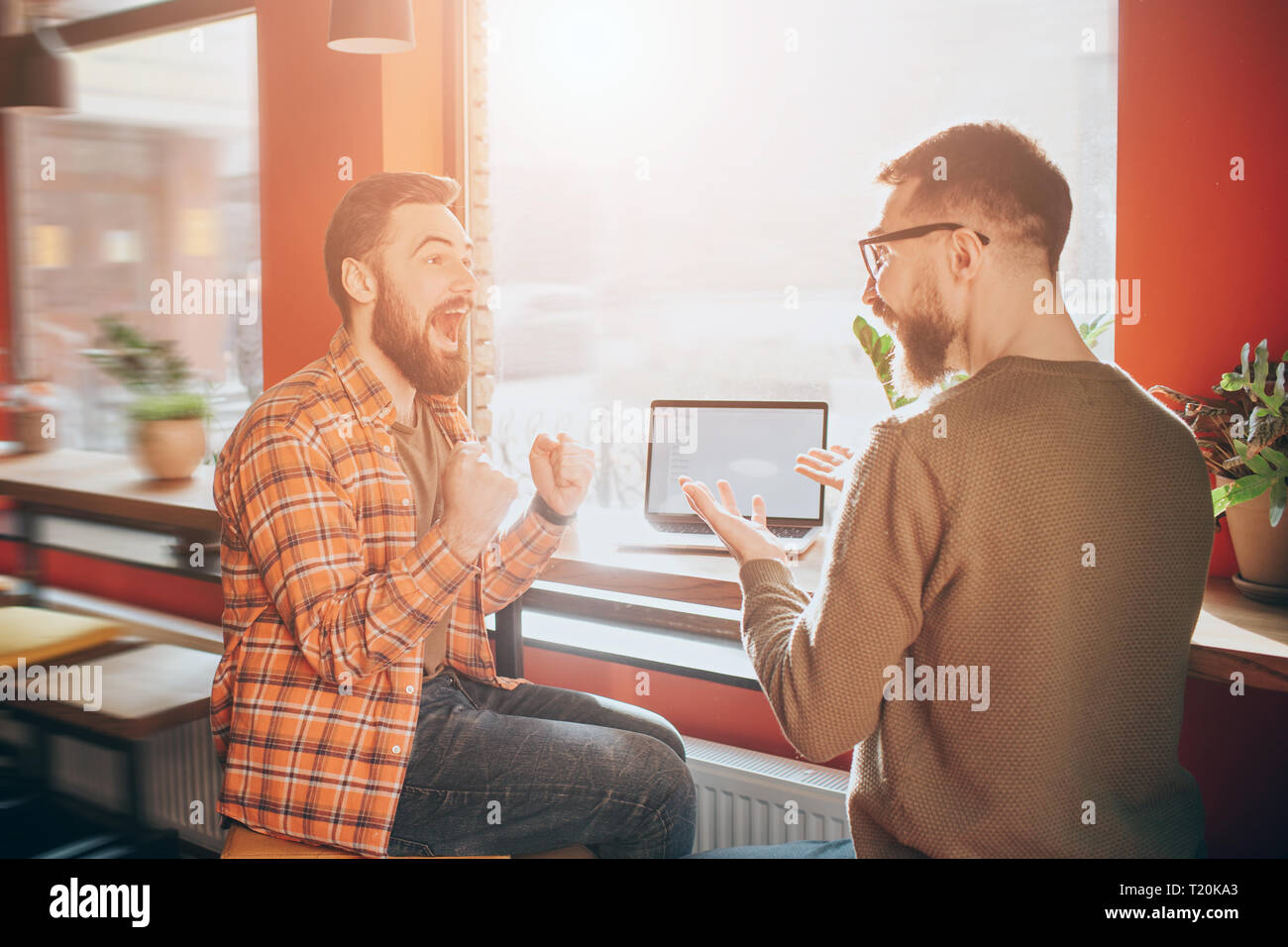 Happy sight hi-res stock photography and images - Alamy
