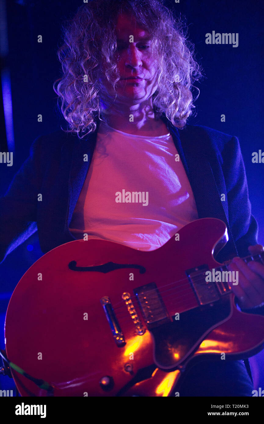 Killers Guitarist, Dave Keuning performing in Glasgow to a packed crowd ...