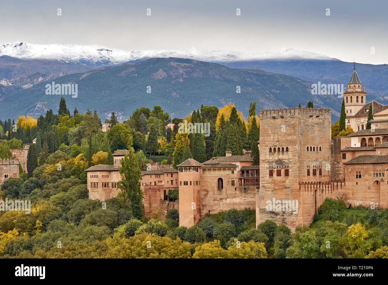 Granada alhambra sierra nevada hi-res stock photography and images - Alamy